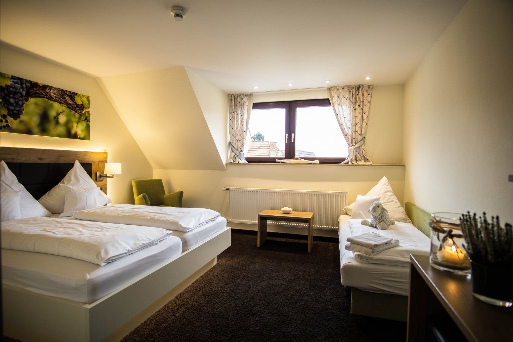 Urlaub in Bahlingen am Kaiserstuhl online buchen - Landgasthof Zum Lamm